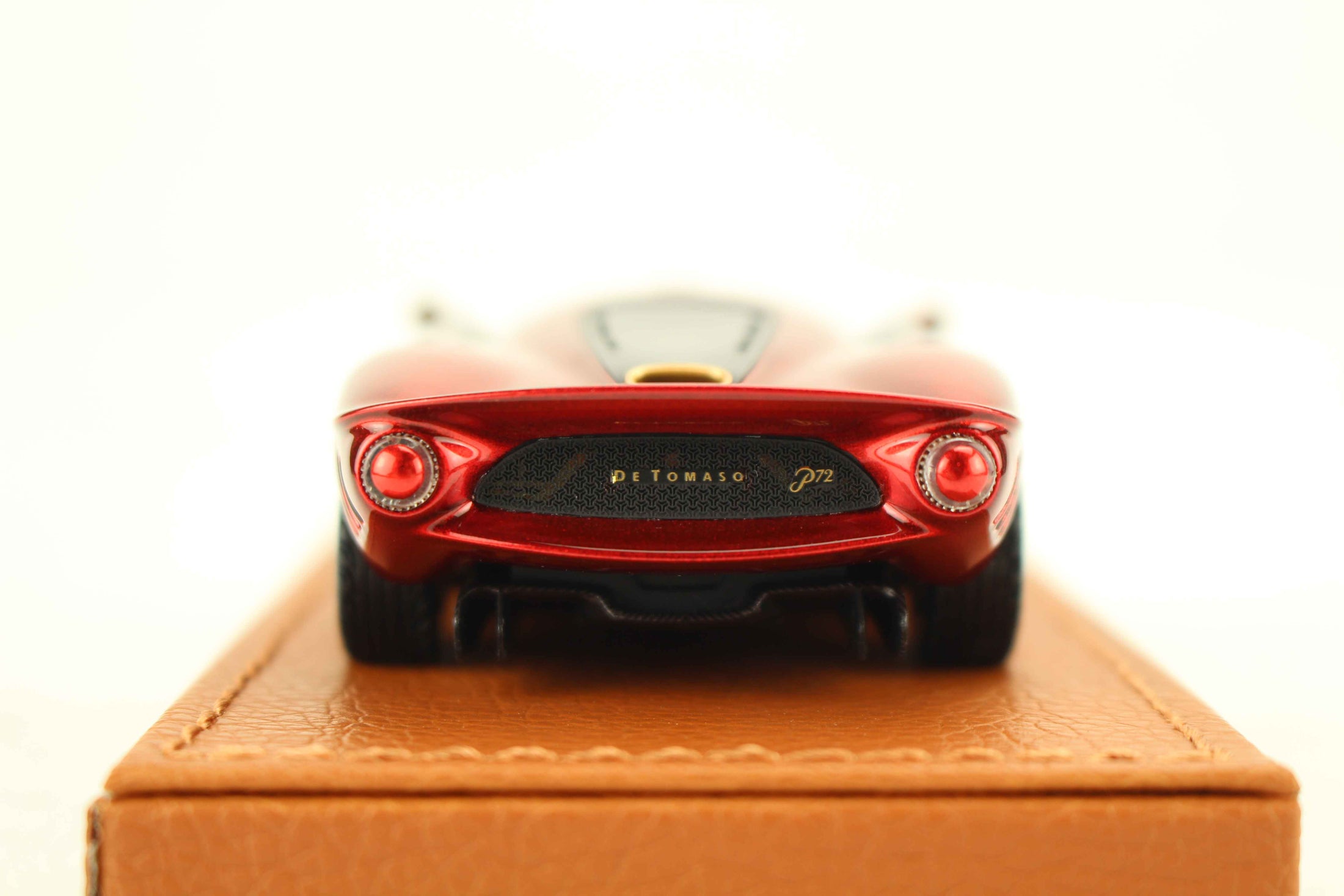 1/43 De Tomaso P72 2020 Soul Red Metallic | Peako – Peako Model